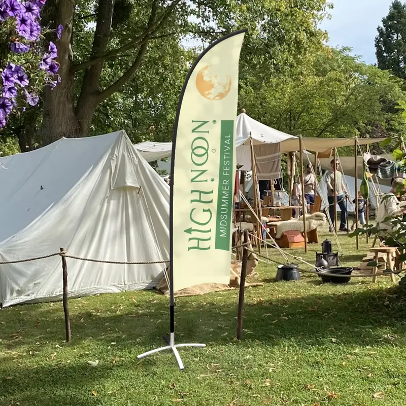 Feather Flags - Pik Pik Pow